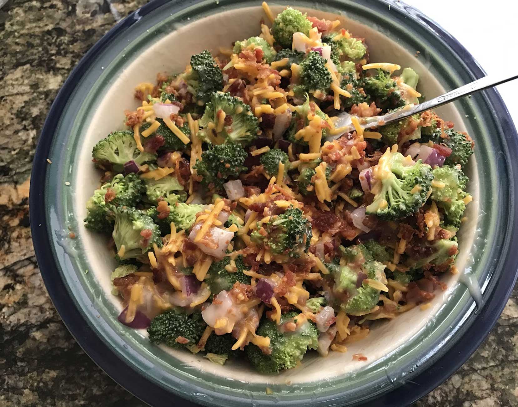 A sweet broccoli salad recipe, lots of flavor - Elyssa McGregor
